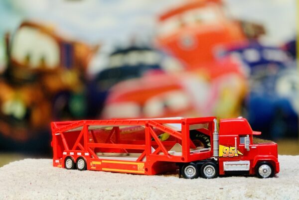 Launching Mack Transporter – Next Generation Shop
